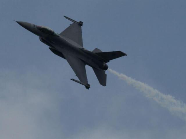 Luke AFB: Human remains found at F-16 crash site near Bagdad - ABC15 ...