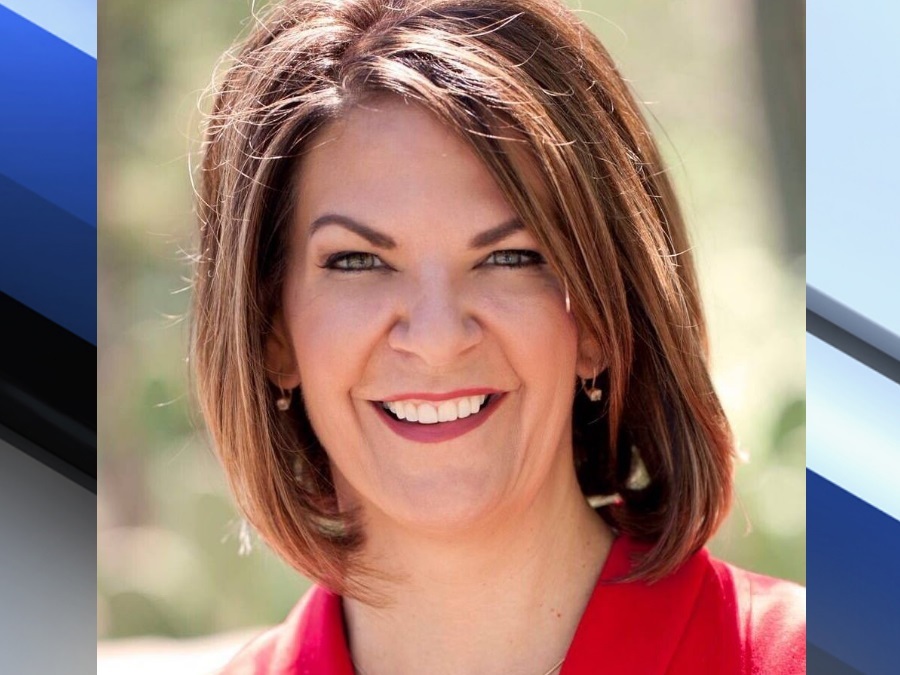 Senator Jeff Flake challenger Dr. Kelli Ward to attend Trump rally ...