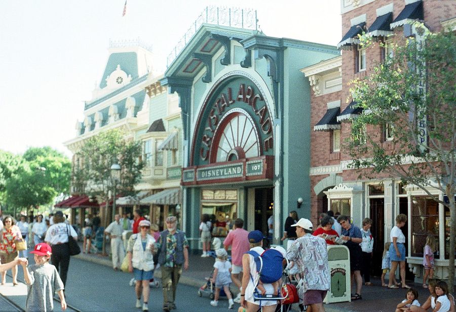 Historic photos: Disneyland then and now - abc15.com | ABC15 Arizona