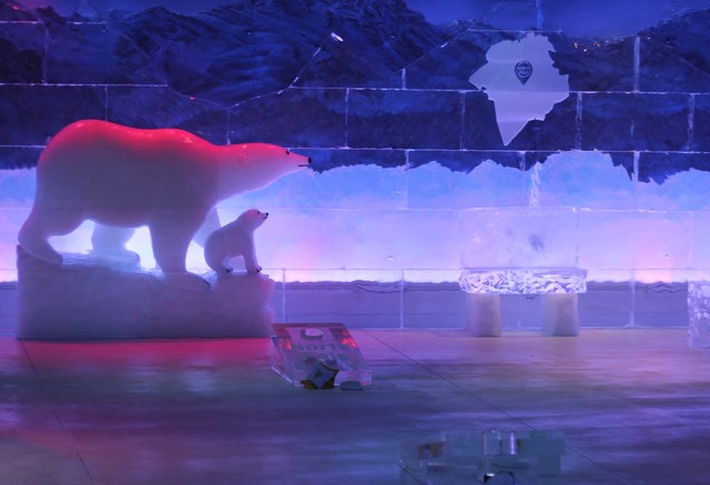 Polar Play: Arizona ice bar coming to Odysea in the Desert - abc15.com ...