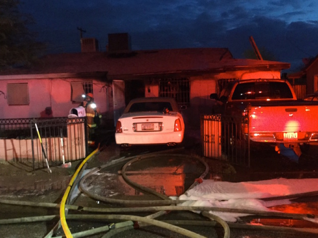 Man killed, 2 others critical after Phoenix house fire - ABC15 Arizona