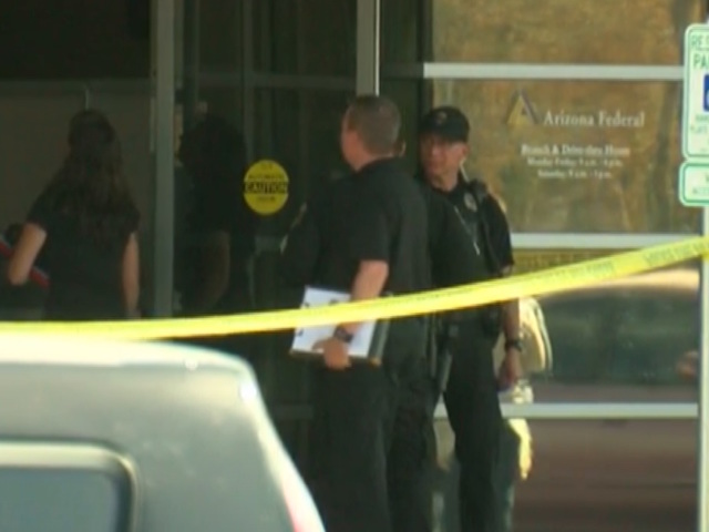 Glendale police investigating armed robbery at credit union - ABC15 Arizona