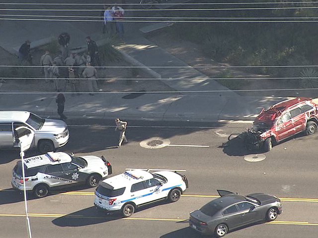 Phoenix chase: Pursuit ends in head-on crash in Tempe - ABC15 Arizona