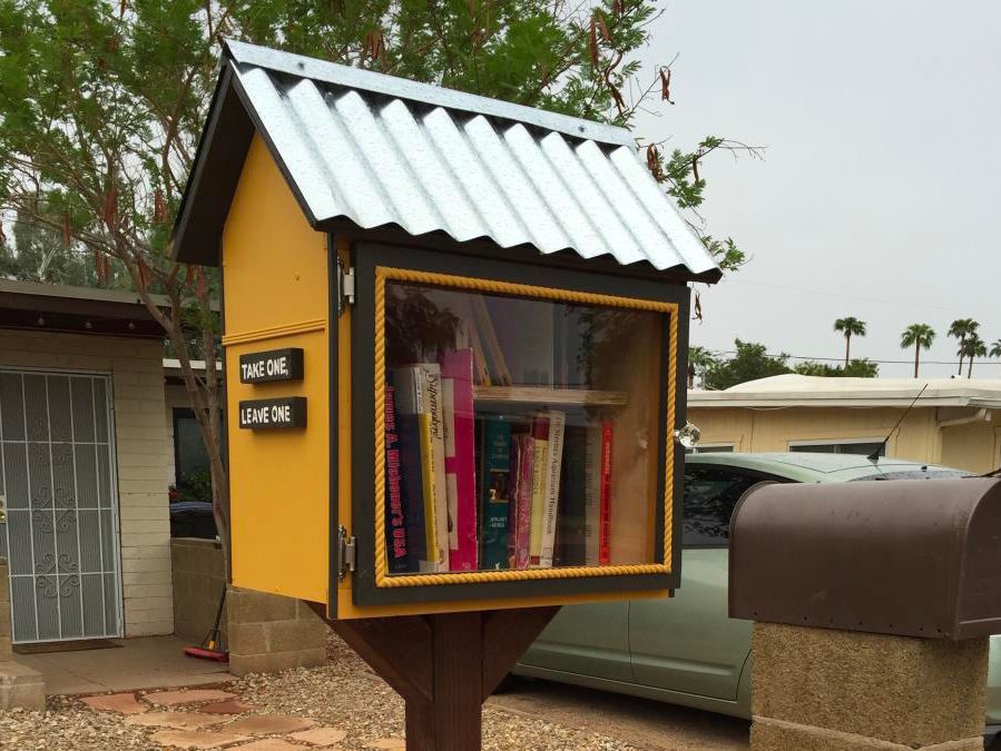 Little Free Library: Libraries showing up Arizona front yards - ABC15 ...