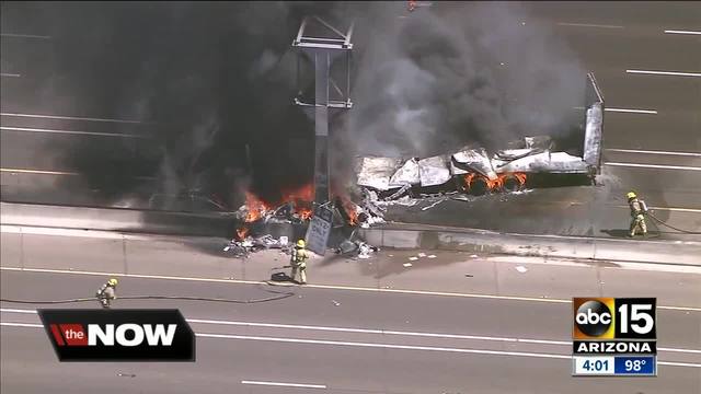Driver escapes massive truck fire at I-10/40th Street in Phoenix ...
