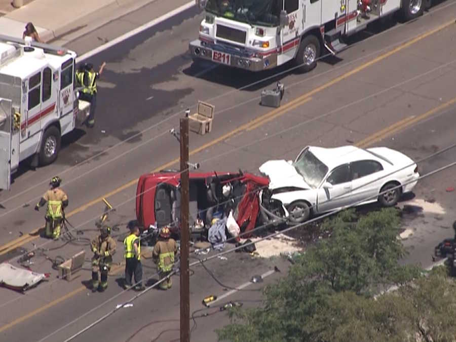 FD: One dead in crash near Mesa Drive and McKellips Road - ABC15 Arizona