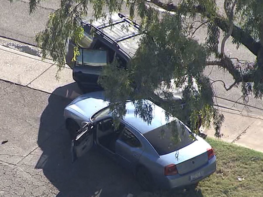 Pregnant woman and child hospitalized after crash near 35th Ave/Thomas ...